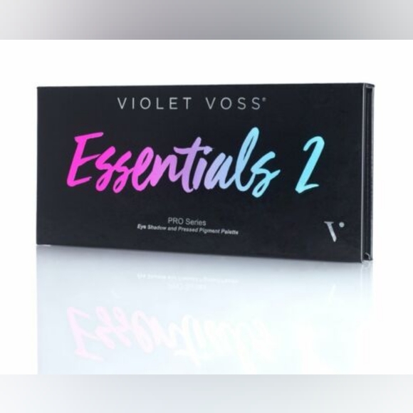 Violet Voss | Makeup | Violet Voss Essentials 2 Pro Series Eyeshadow Palette Full Size | Poshmark